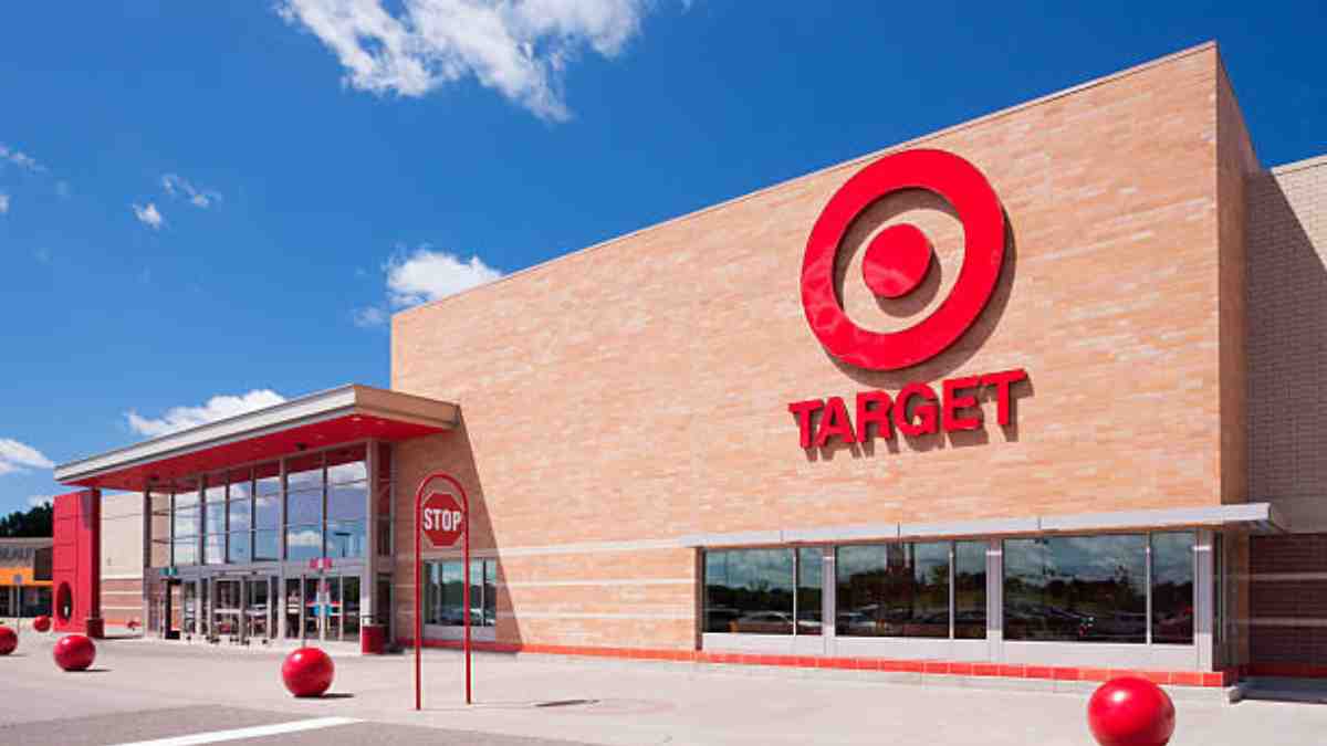 Top 10 Target Competitors - Best Retail Stores in the US